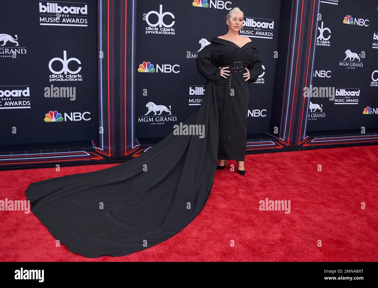Christina Aguilera arrives at the Billboard Music Awards at the MGM ...