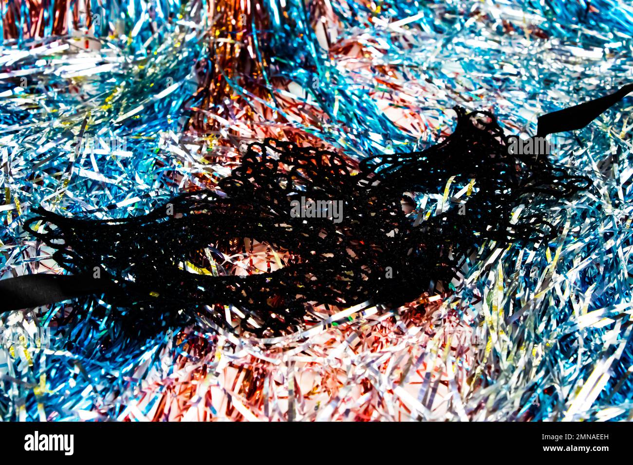 Black lace mask hi-res stock photography and images - Alamy