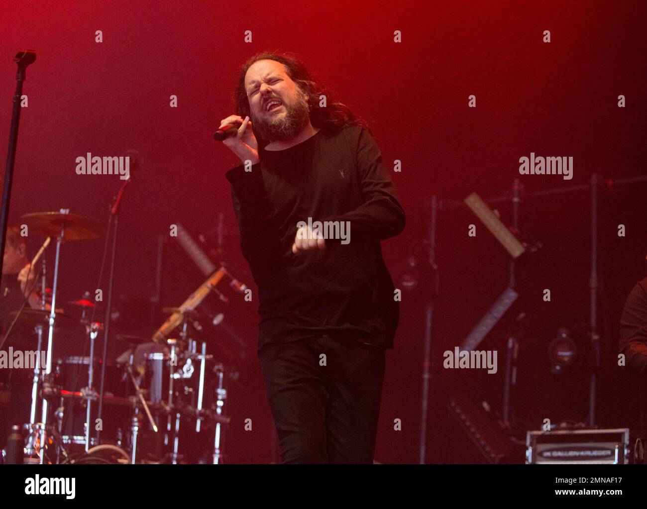 Jonathan Davis of the band Korn performs solo in concert during the ...