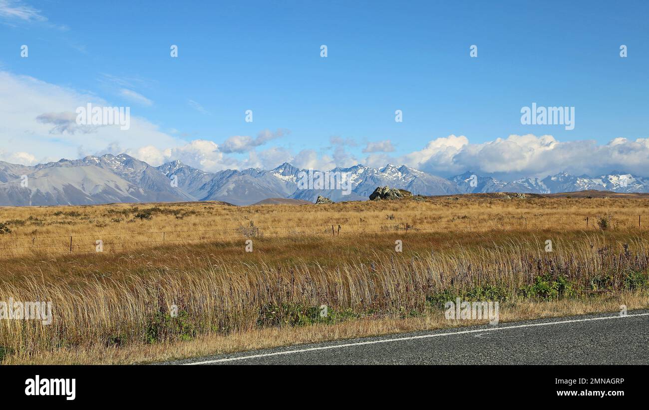 Alps of new zealand hi-res stock photography and images - Alamy
