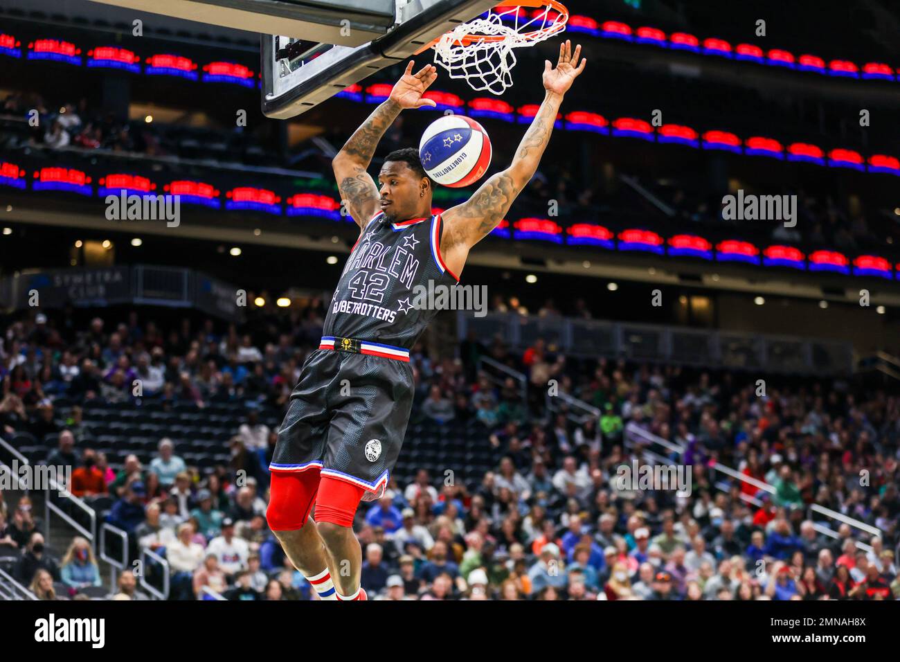 January 29, 2023, Seattle, Washington, USA: SPIDER #42 dunks the ball ...