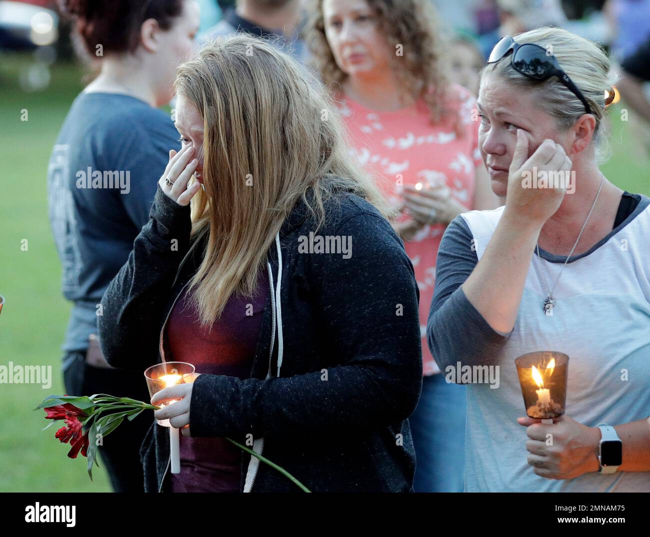 Santa Fe High School freshman Kylie Trochesset, left, and her mother ...