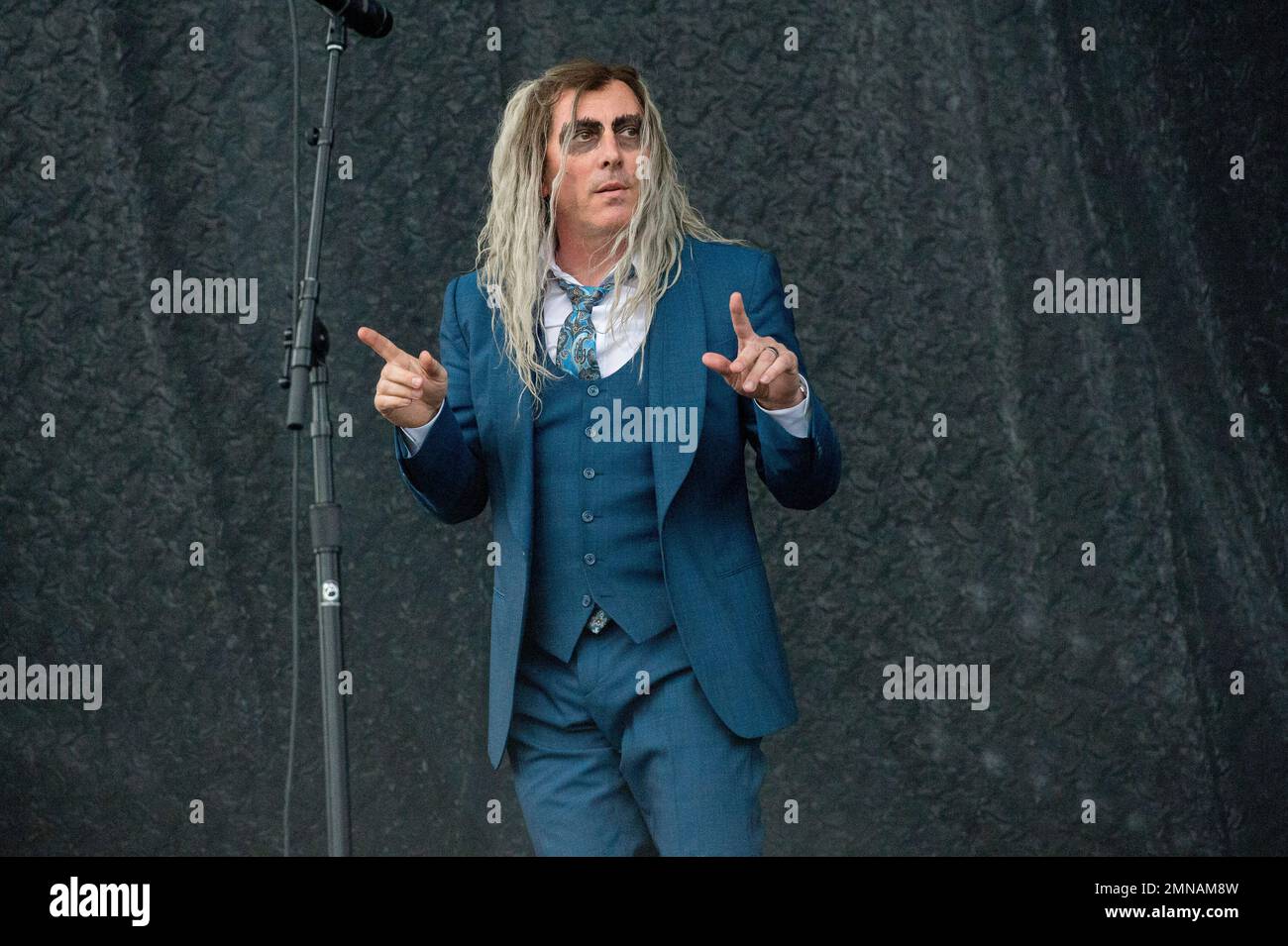 Maynard James Keenan of A Perfect Circle performs at the Rock On The ...