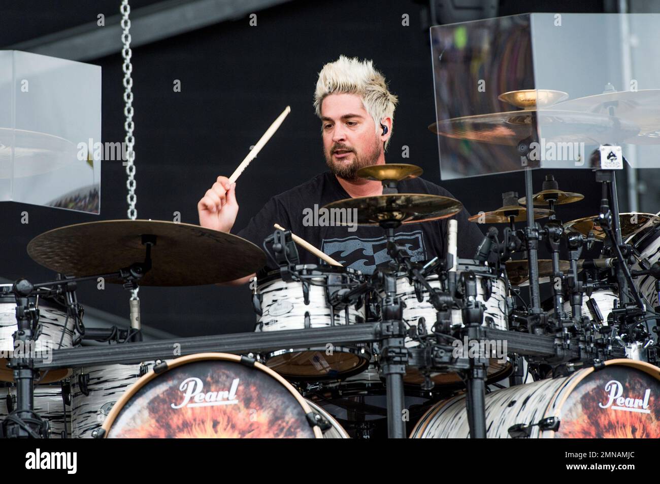 Shaun Foist of Breaking Benjamin performs at the Rock On The Range ...