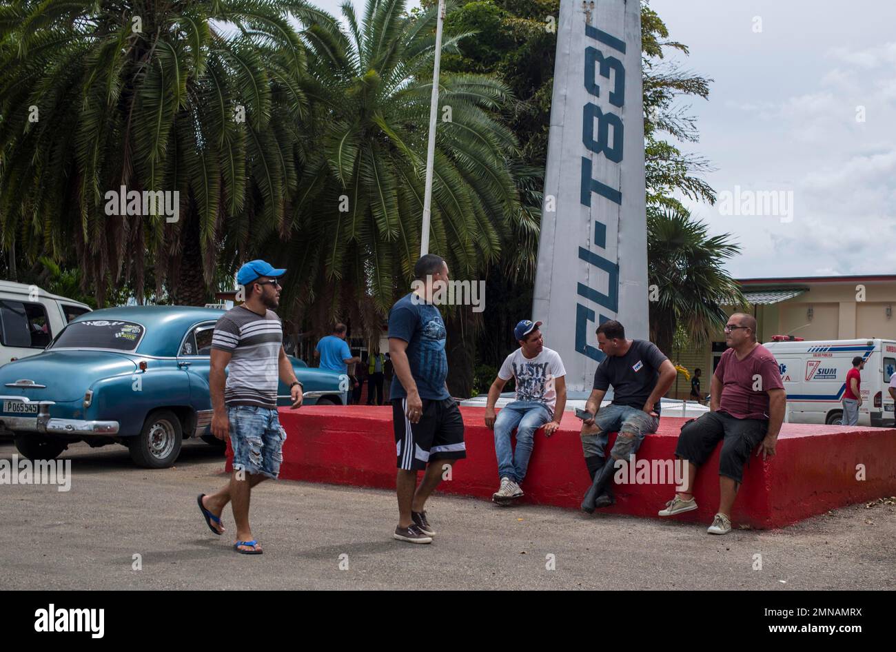 Relatives of passengers a Boeing 737 that plummeted into a yuca field ...
