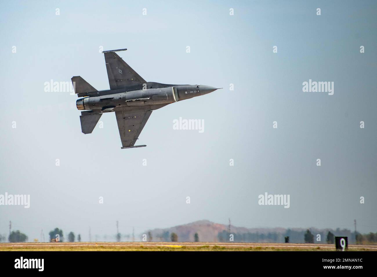 An F-16 Fighting Falcon performed during the Red River Thunder Airshow ...