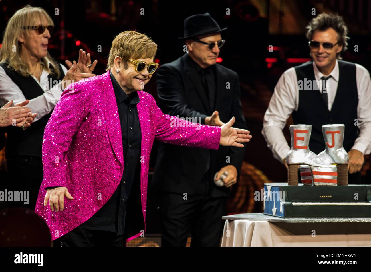 Elton John takes the stage during his final performance of "The Million ...