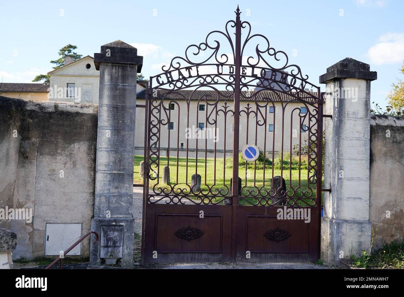 Ancien house hi-res stock photography and images - Alamy