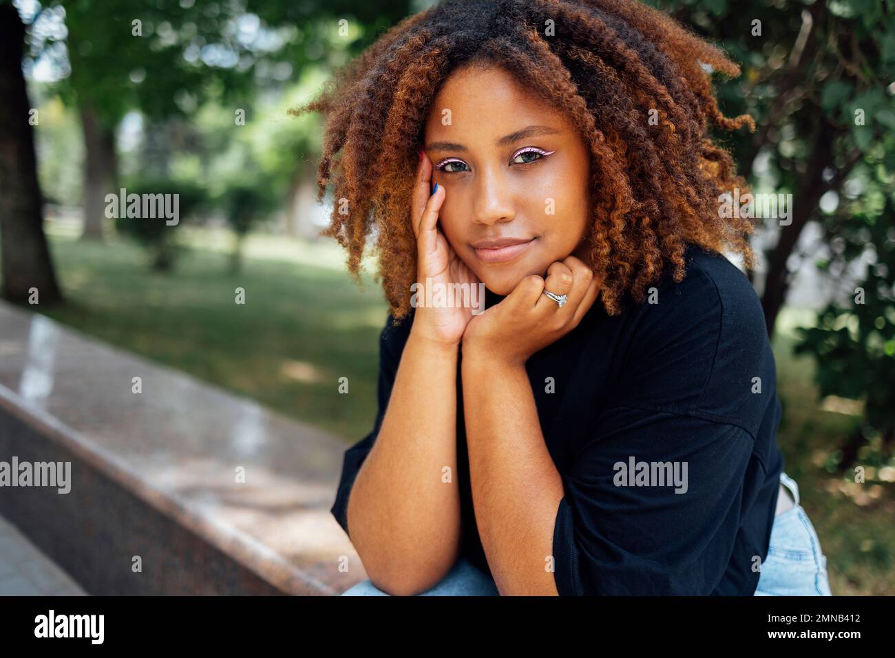 Close up photo of wavy hairdo charming cheerful dark skin person have ...