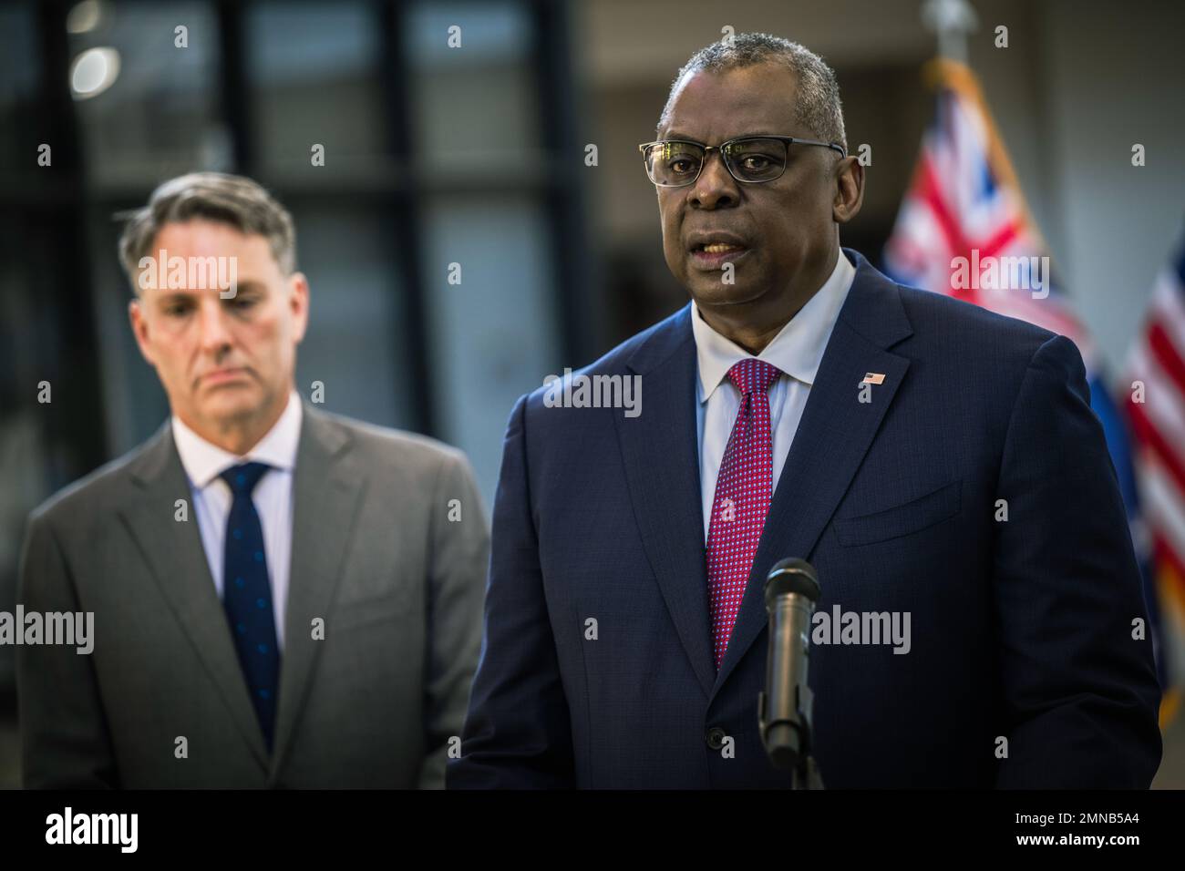 Secretary of Defense Lloyd J. Austin III welcomes Australian Minister ...