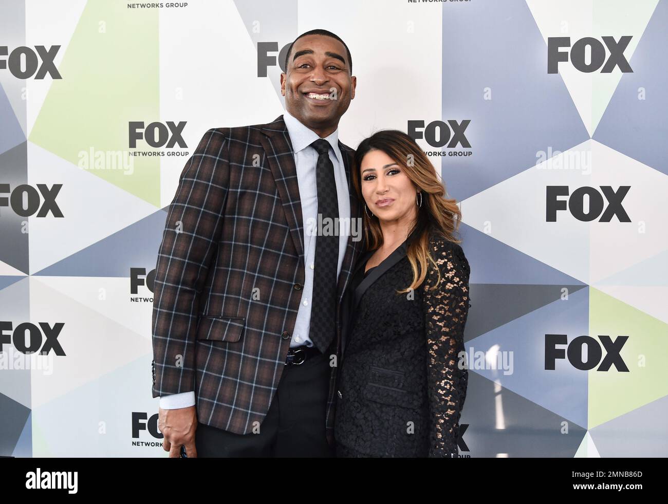 "First Things First" co-host Cris Carter and girlfriend attend the Fox ...