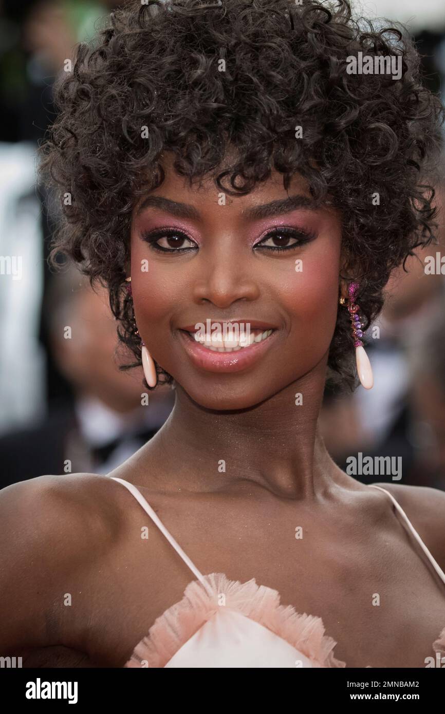 Model Maria Borges poses for photographers upon arrival at the premiere ...