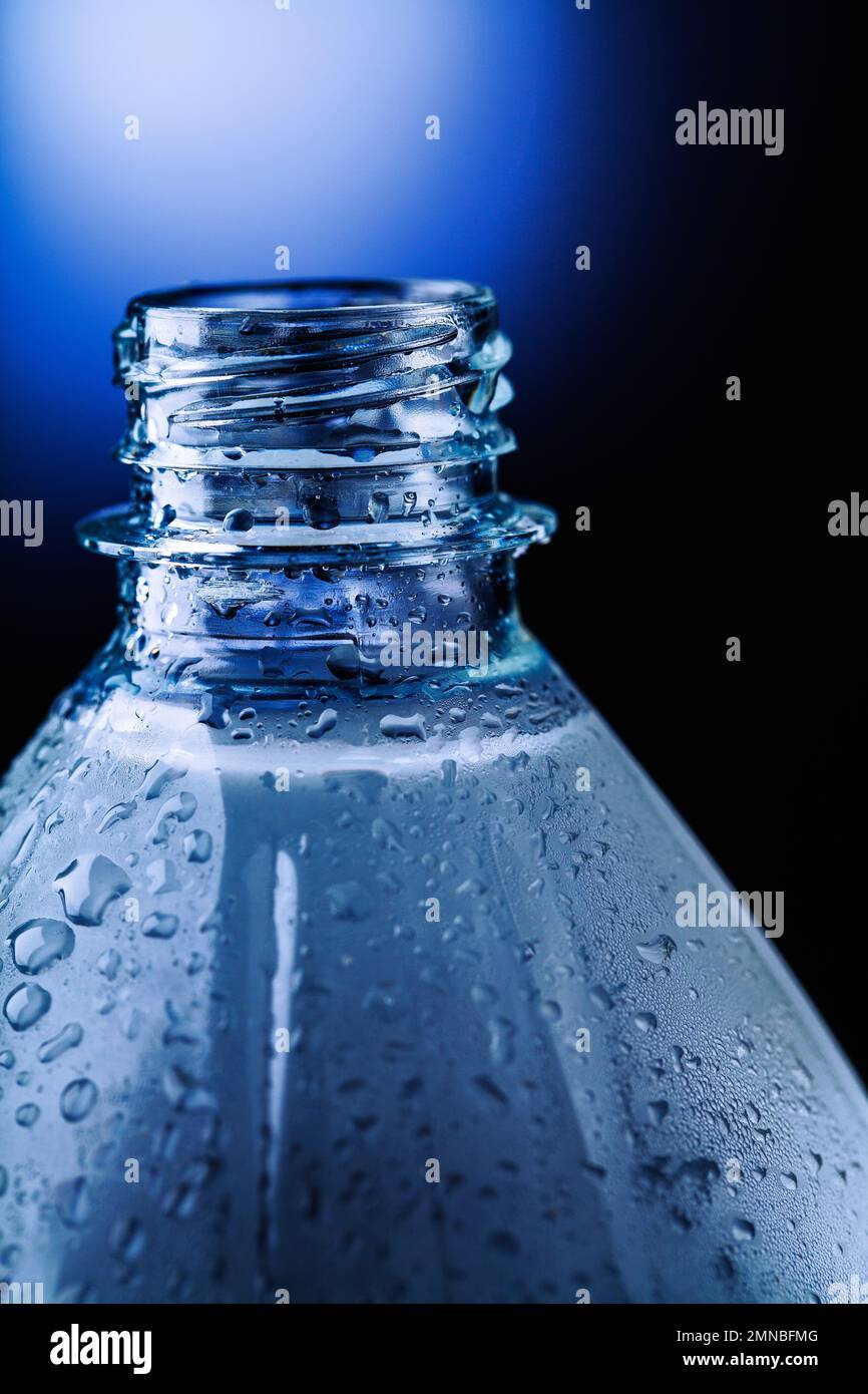 Water drops on the surface of a plastic bottle Stock Photo - Alamy