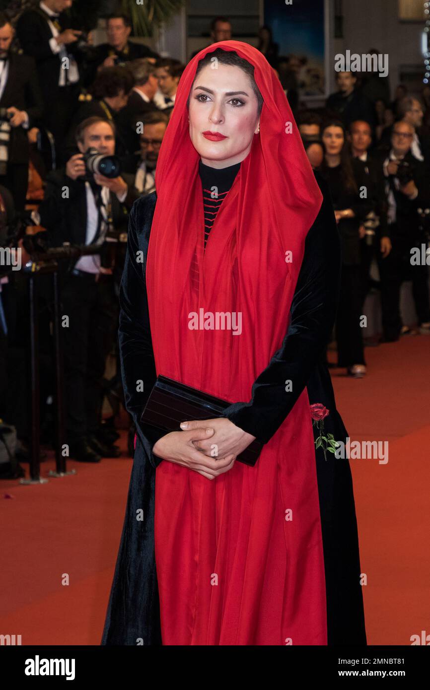 Behnaz Jafari poses for photographers upon arrival at the premiere of ...