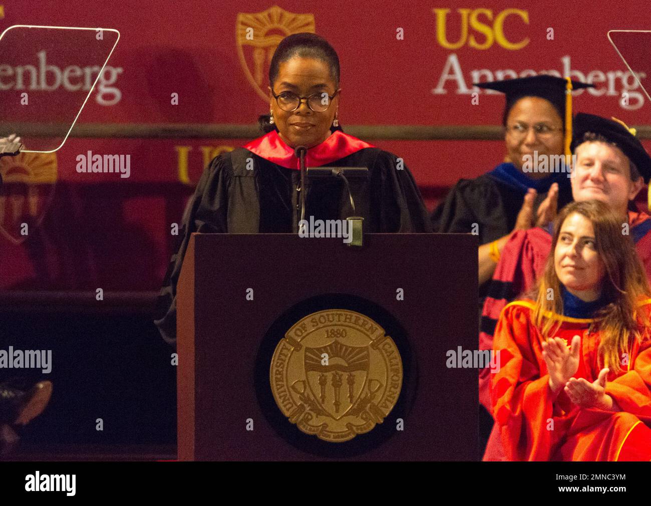 Oprah Winfrey addresses USC Annenberg Class of 2018 at the Shrine ...
