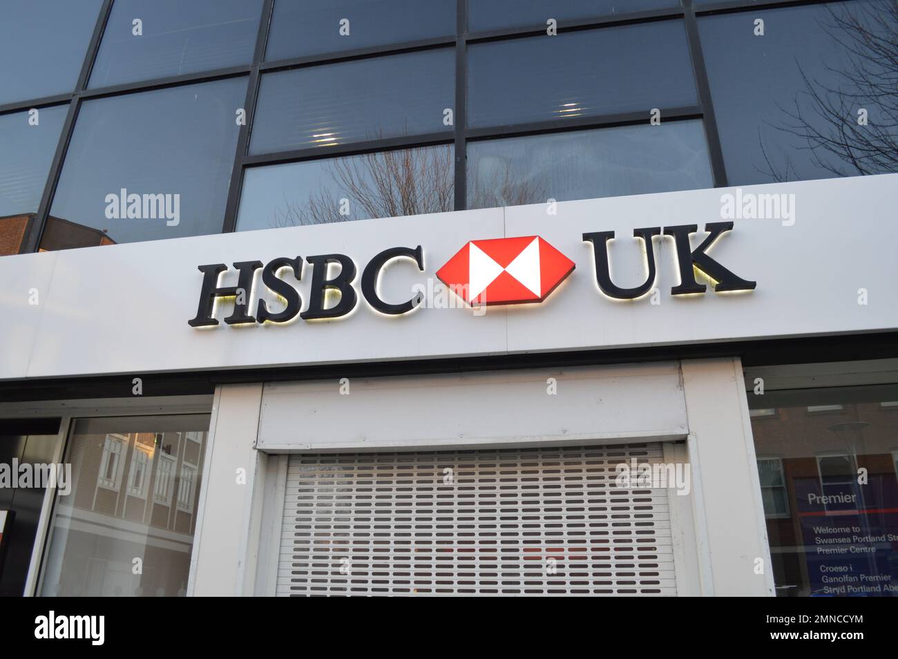 Hsbc uk 2023 hi-res stock photography and images - Alamy