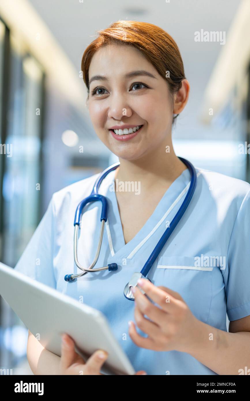 Female nurses hi-res stock photography and images - Alamy