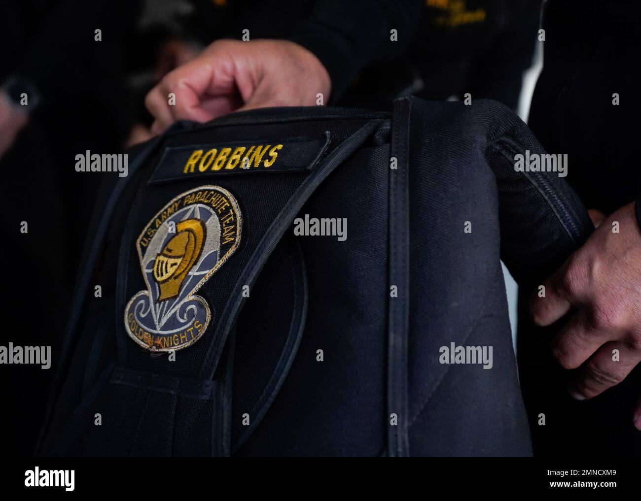Sgt. 1st Class Jesse Robbins, the Gold Team leader for the U.S. Army ...