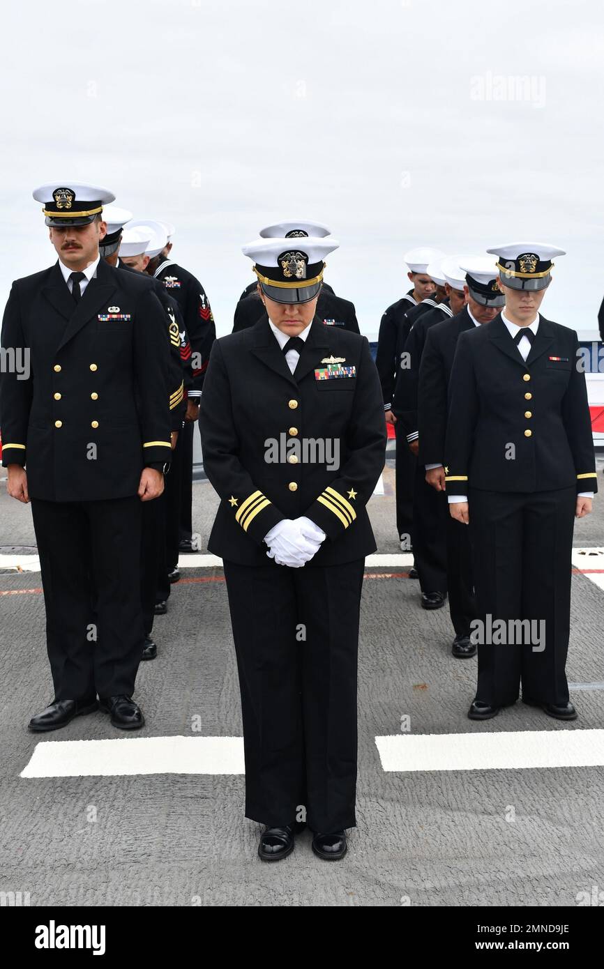 221001-N-EF547-1070 SAN DIEGO OPAREA (Oct. 1, 2022) Ticonderoga-class ...