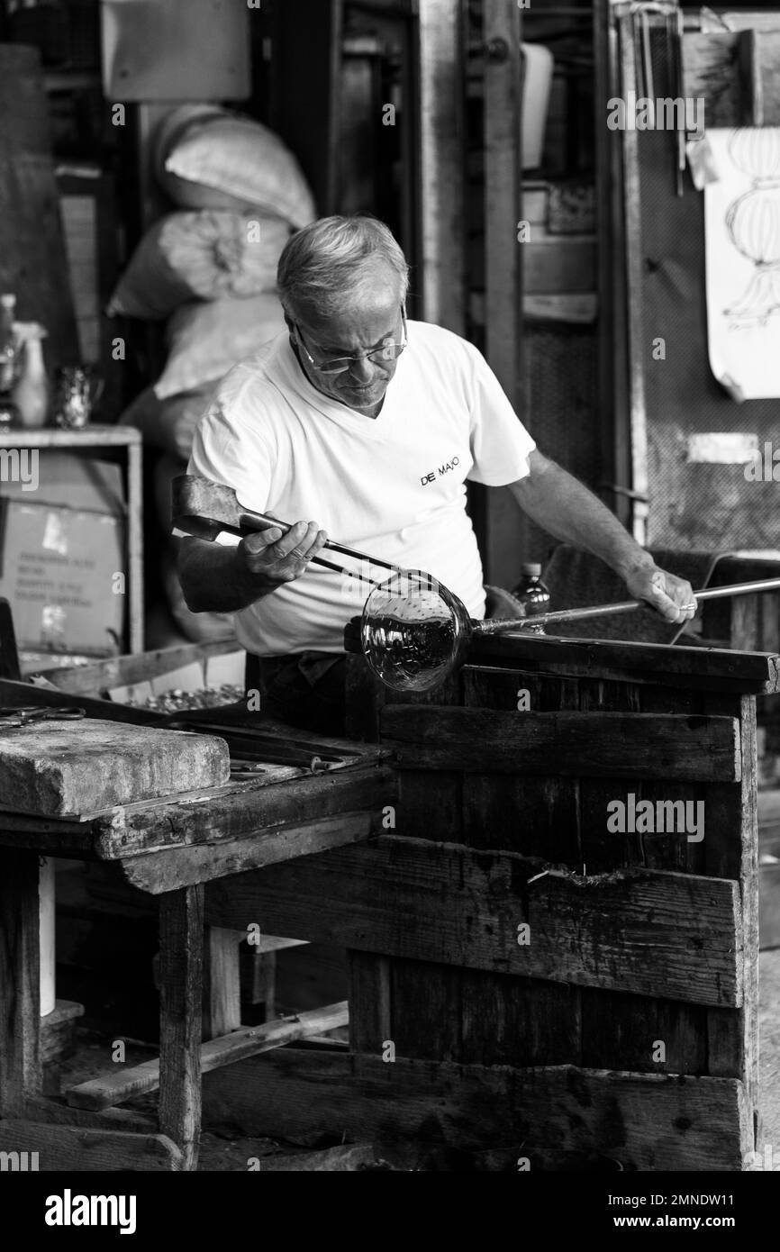 Creations venice hi-res stock photography and images - Alamy