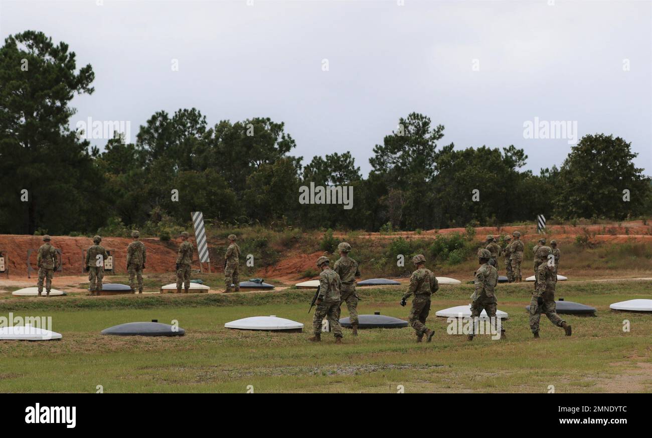Soldiers of squad seven, representing the United States Army Reserves ...