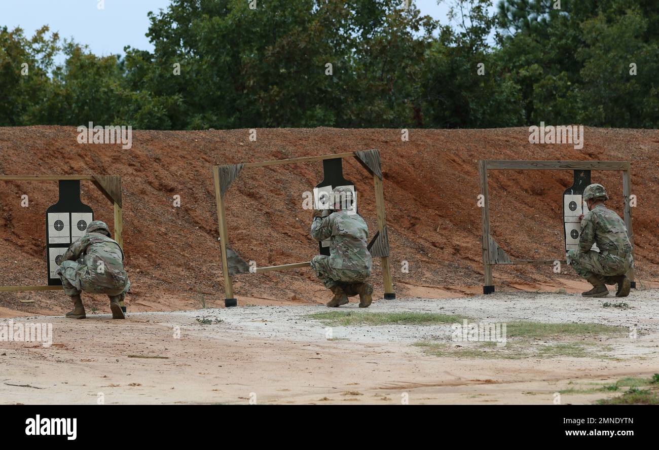 A Soldier of Squad 7, United States Army Reserves, inspects their ...