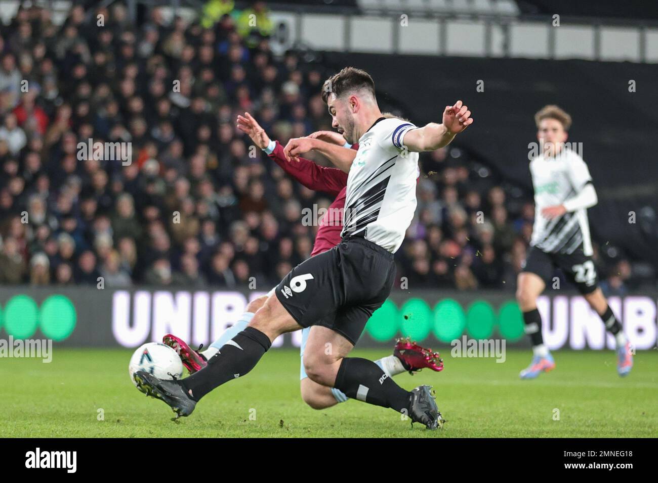 Eiran cashin hi-res stock photography and images - Alamy