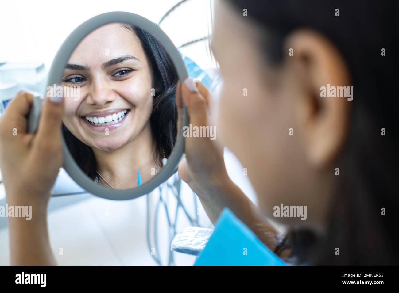 Mirror showing person hi-res stock photography and images - Alamy