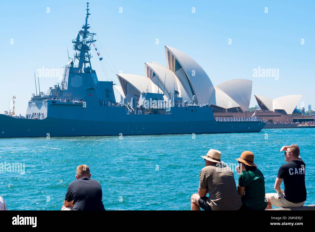 HMAS Sydney(V), a DDG guided missile destroyer, stationed in Sydney ...