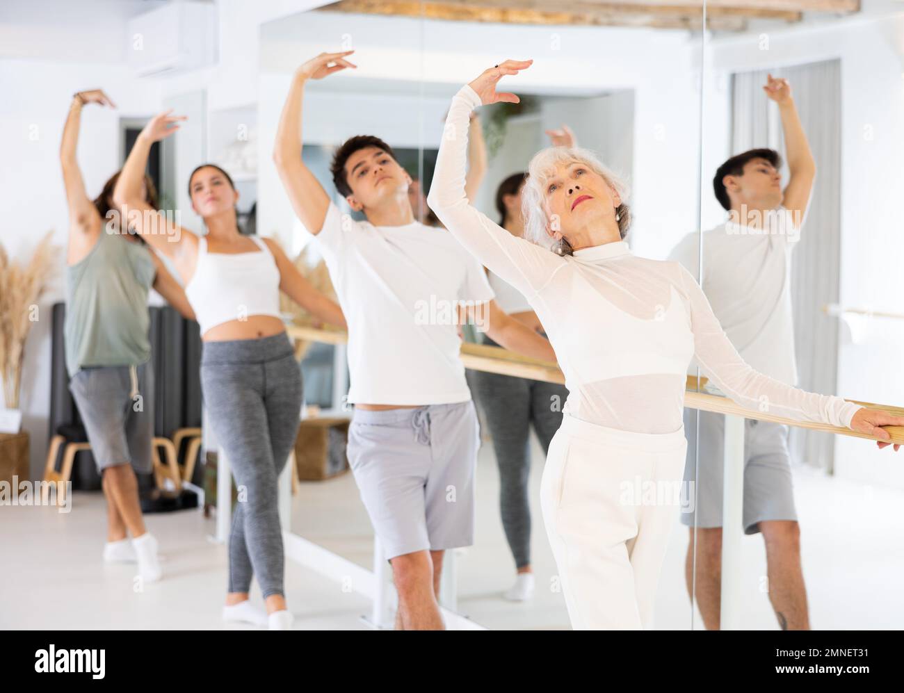 Elderly dancing ballet hi-res stock photography and images - Alamy