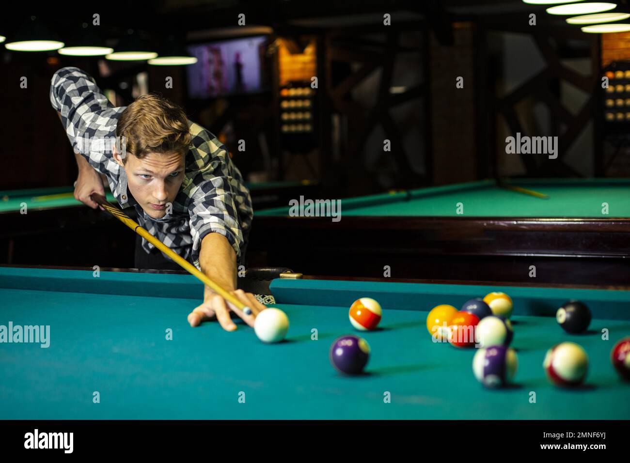 medium shot guy holding pool cue. Resolution and high quality beautiful ...