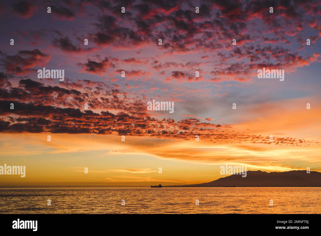 High resolution coastal view hi-res stock photography and images - Alamy