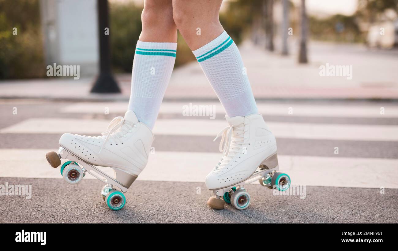 Shell roller hi-res stock photography and images - Alamy