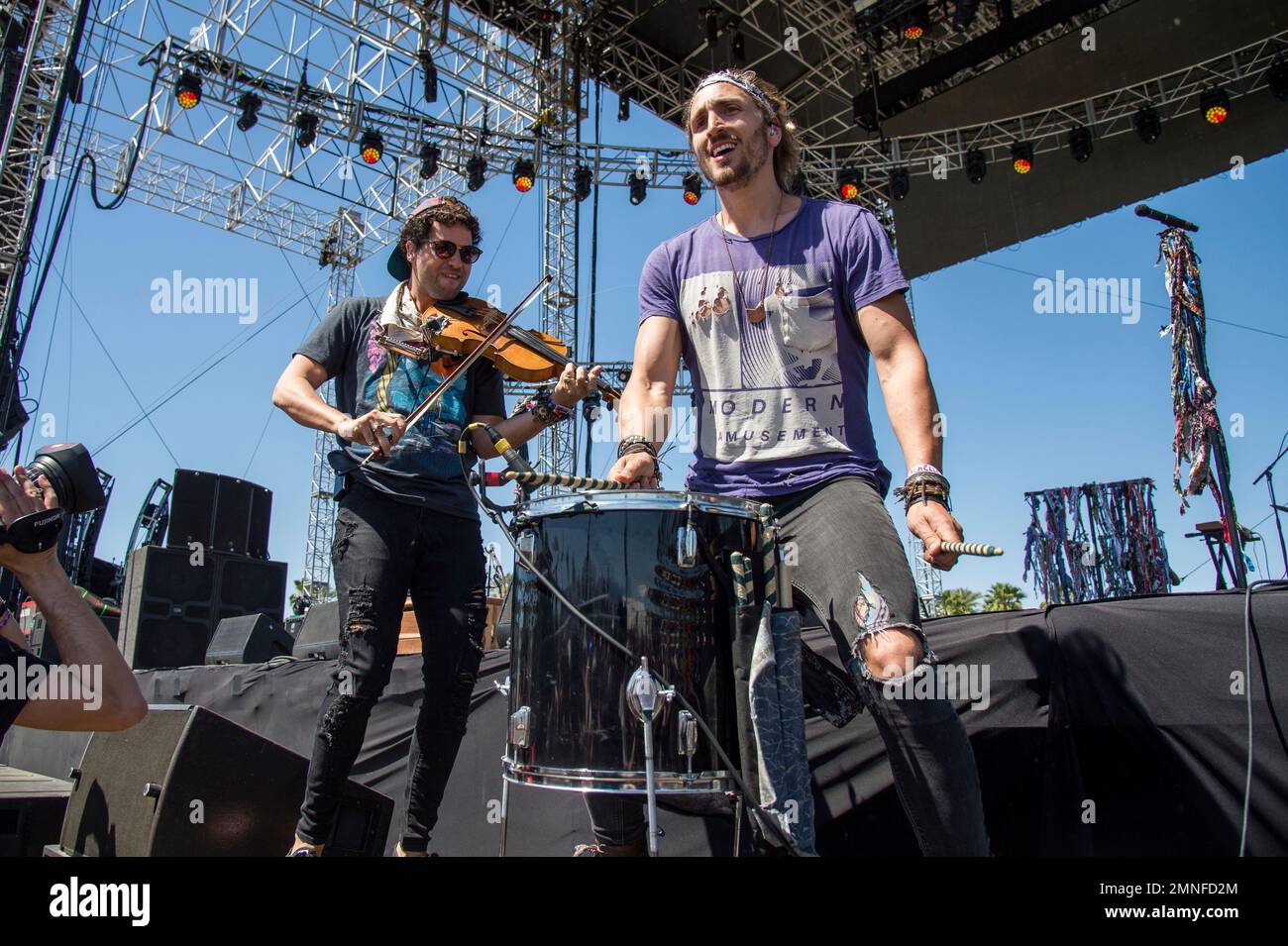 Zambricki Li, left, and Austin Bisnow of Magic Giant perform at the ...