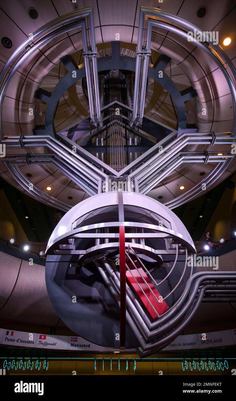 Ceiling sculpture The Brain by Frank Oehring, pipes and lighting ...
