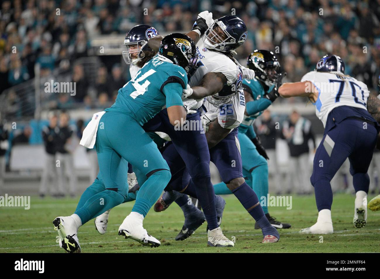 Tennessee Titans guard Dennis Daley (71) blocks against Jacksonville ...
