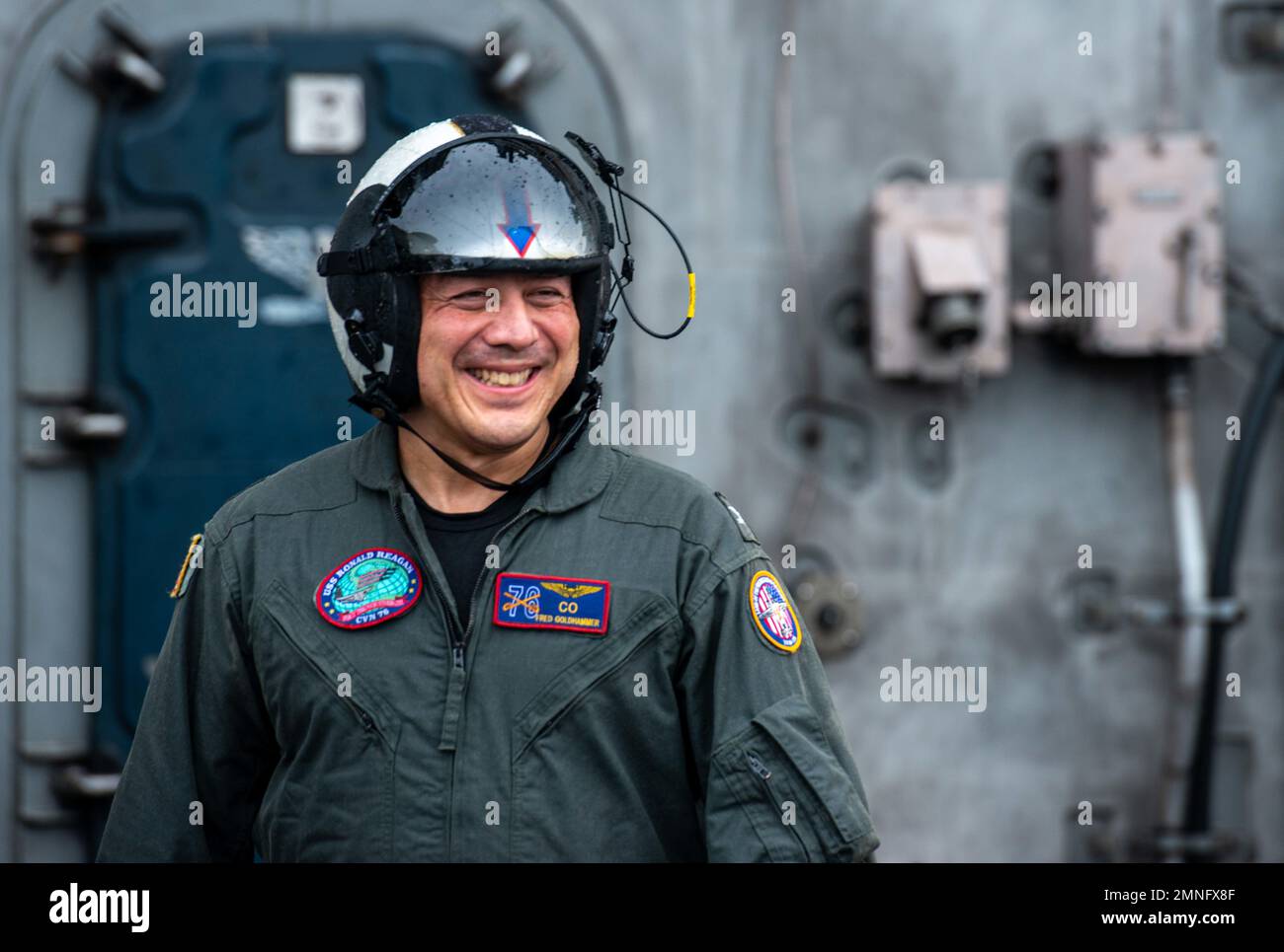 221003-N-LI114-2147 PACIFIC OCEAN (Oct. 3, 2022) Capt. Fred Goldhammer ...