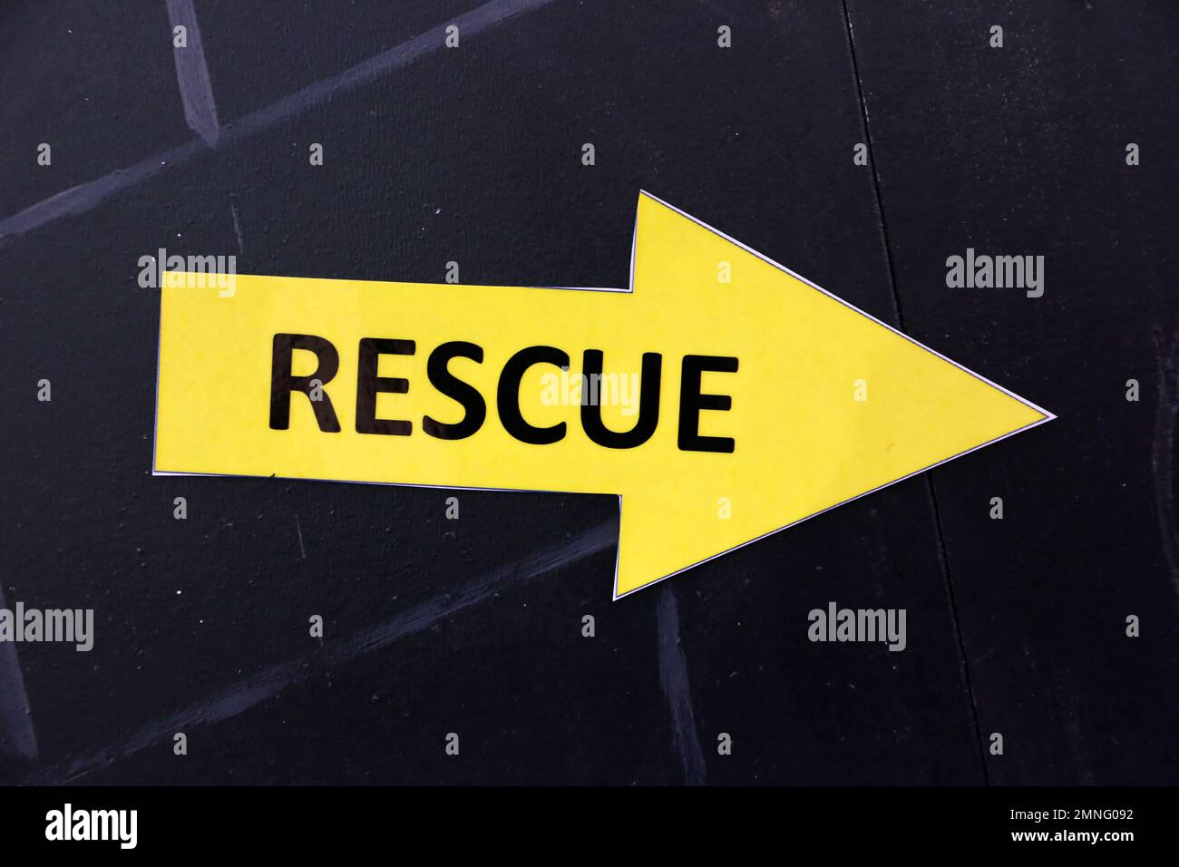 Rescue warning arrow. Danger sign. Caution sign. Attention sign Stock ...