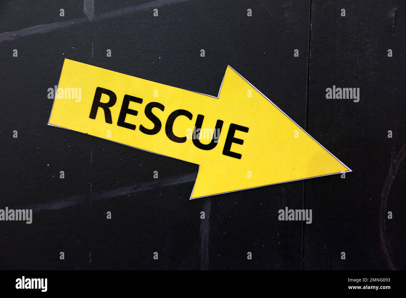 Rescue warning arrow. Danger sign. Caution sign. Attention sign Stock ...