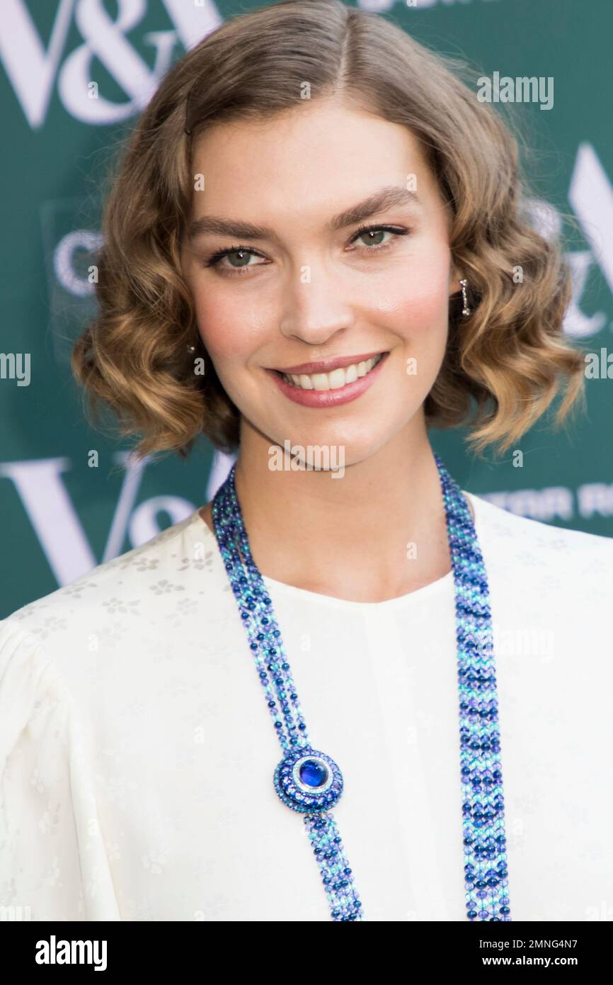 Model Arizona Muse poses for photographers upon arrival at the preview ...