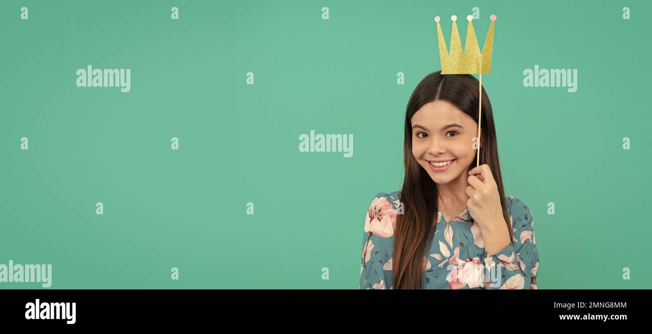 Prom party. Happy girl hold paper crown. Prom queen blue background ...