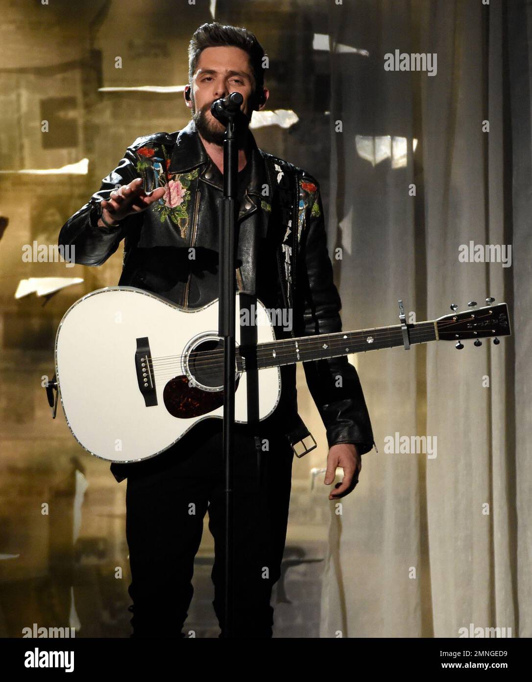 Thomas Rhett performs "Marry Me" at the 53rd annual Academy of Country ...