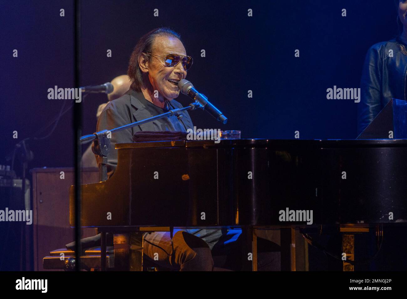 Antonello Venditti during the Italian singer Music Concert Venditti e ...