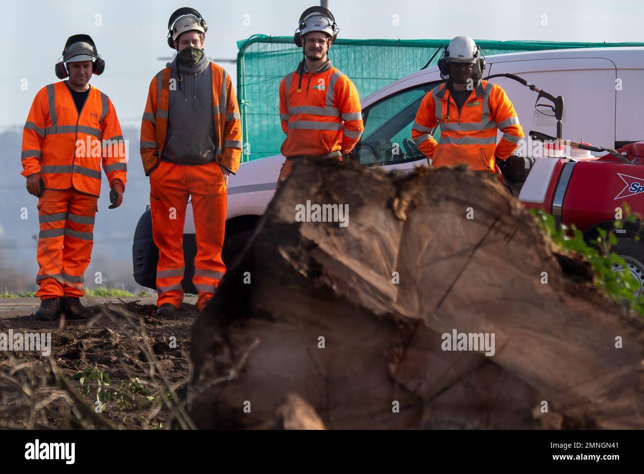 Hs2 removing trees hi-res stock photography and images - Alamy