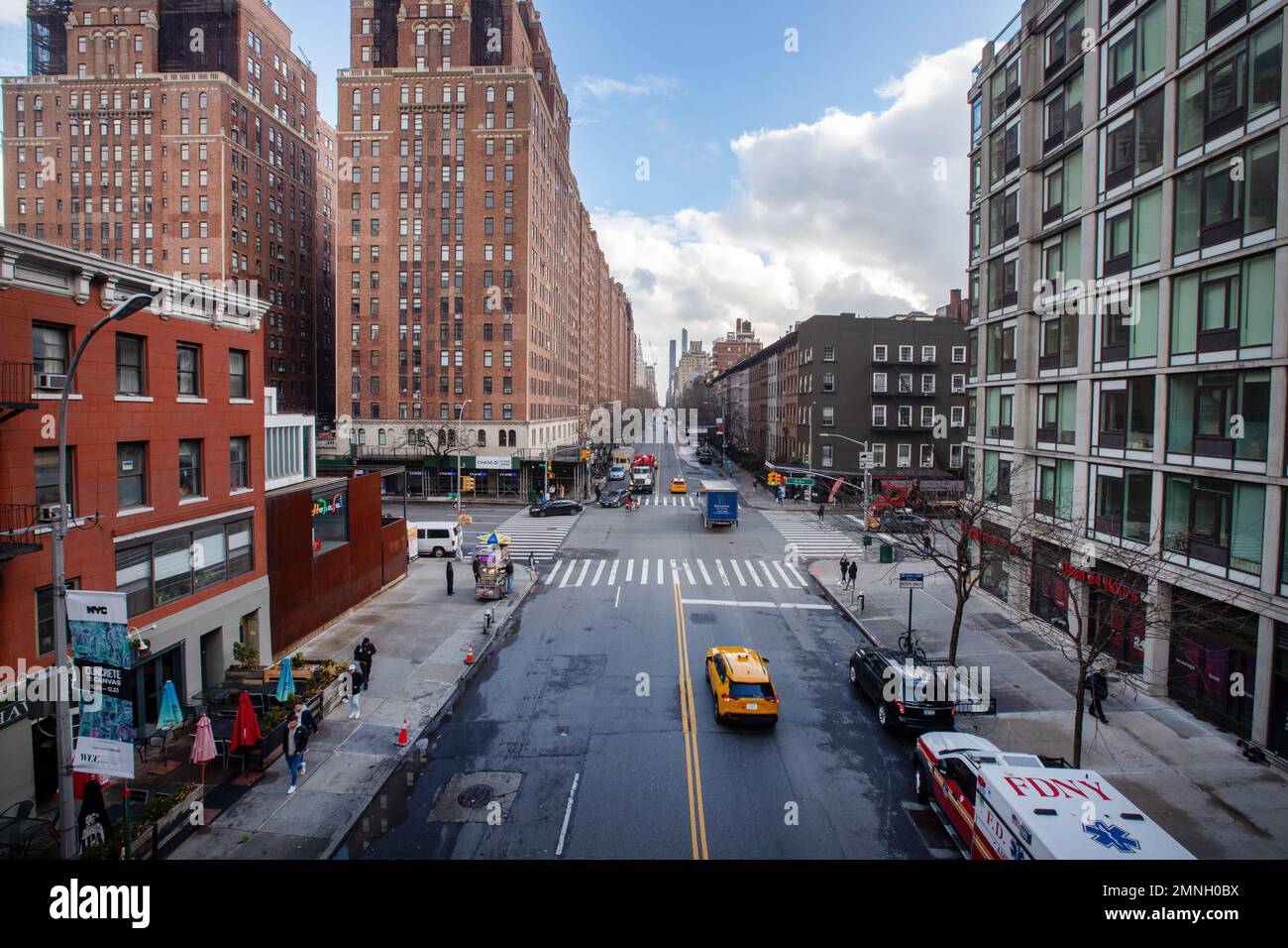 The junction of 10th Avenue and W 23rd Street, New York city, USA Stock ...