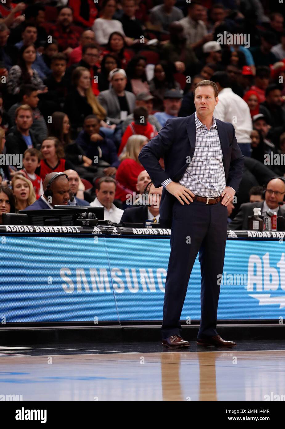 Chicago Bulls head coach Fred Hoiberg coaches against the Detroit ...
