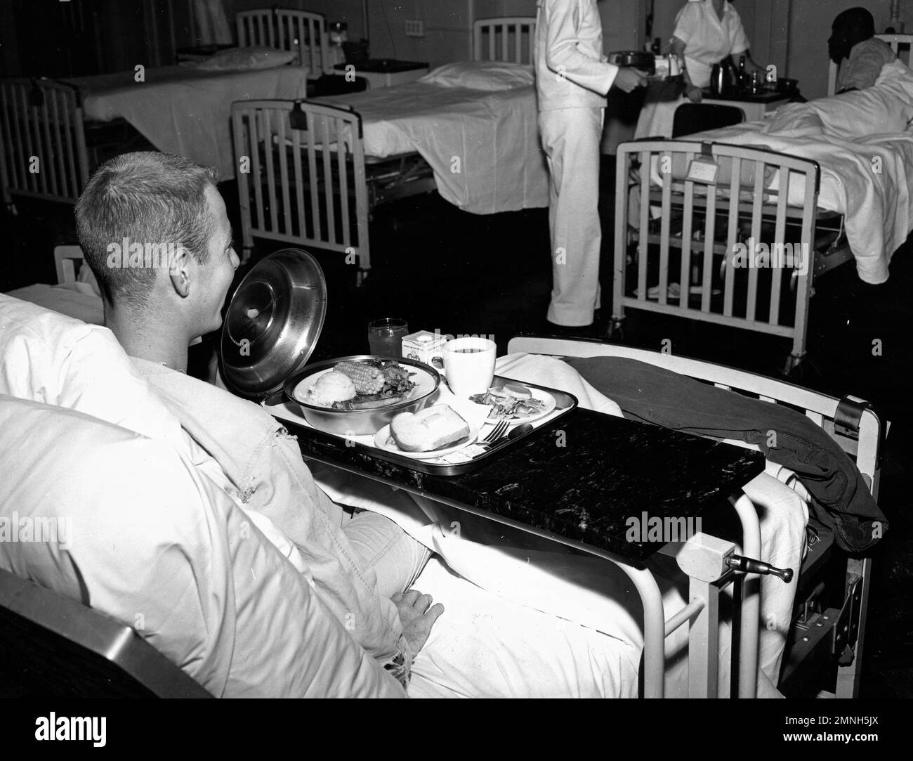 Naval Hospital Portsmouth, New Hampshire. Banquet ring tray service ...