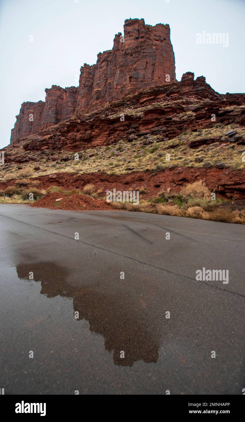 Utah State Route 128 is a Scenic Byway that runs along the Colorado ...