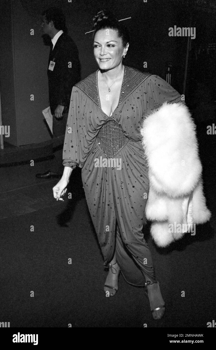Connie Francis at the premiere of Annie at Mann's Chinese Theater May ...