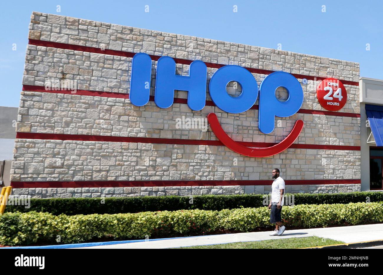 Thursday may 11 hi-res stock photography and images - Alamy